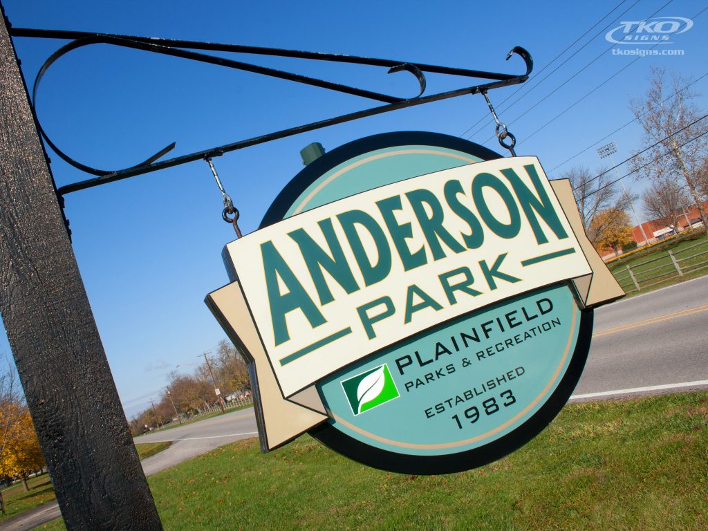 Here’s One Swingin’ Sign – TKO Graphix